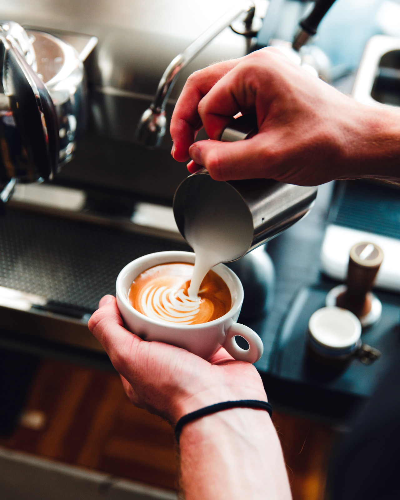 The Fascinating History of Coffee: From Its Origins to Modern Brewing ...